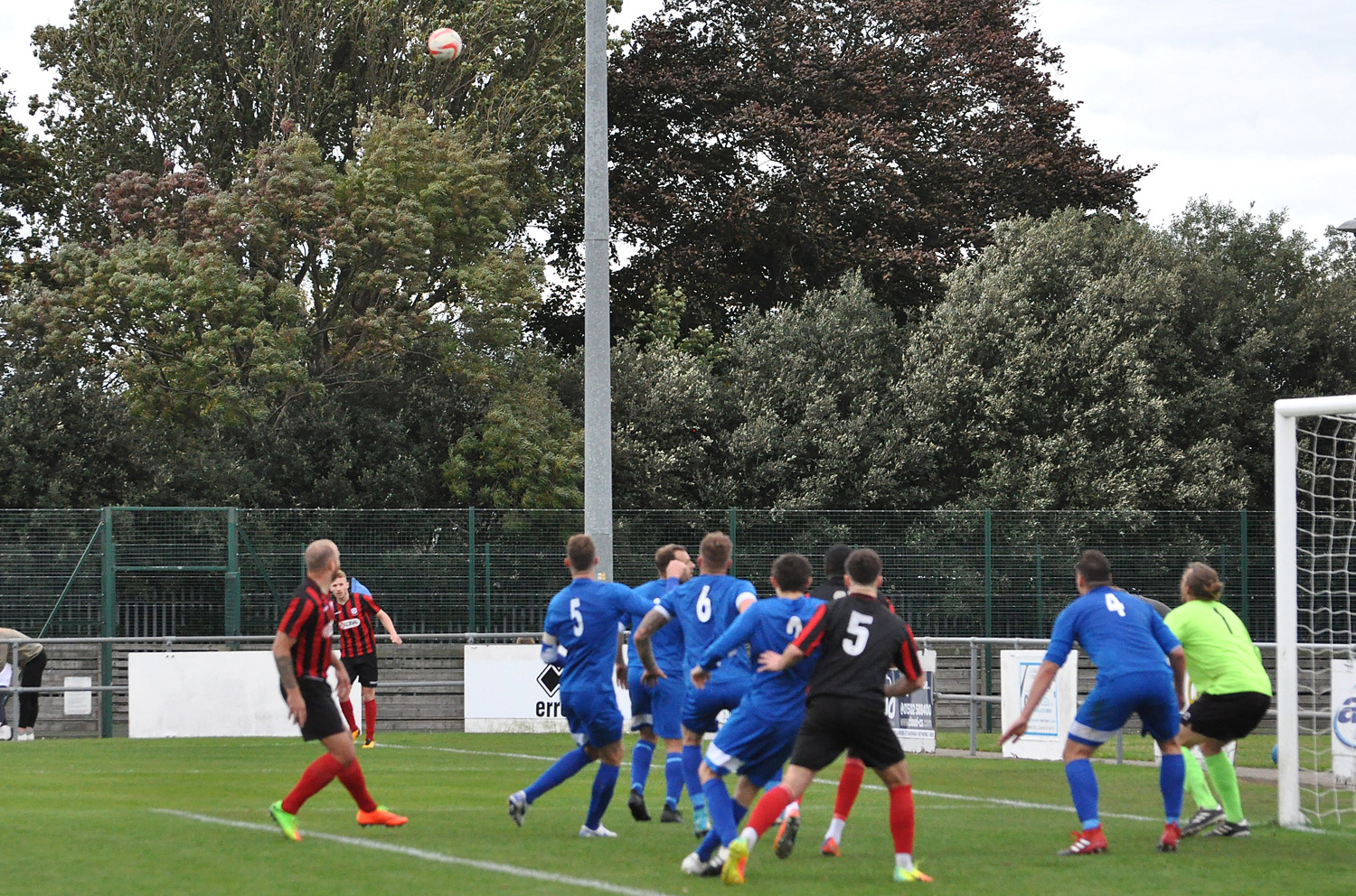 Kirkley & Pakefield FC vs CTFC October 7, 2017 - Coggeshall Town ...